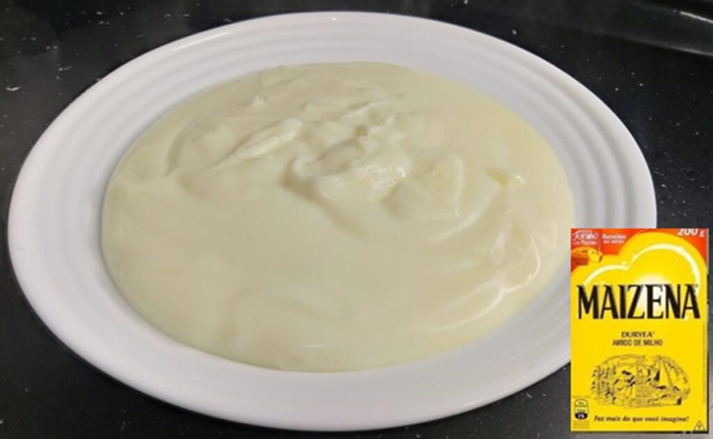 Mingau de maizena simples e fácil - Receitas Rápidas e Fáceis