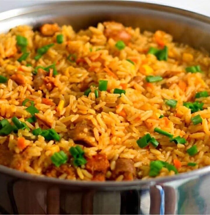 Receita de Galinhada Simples e Muito Saborosa